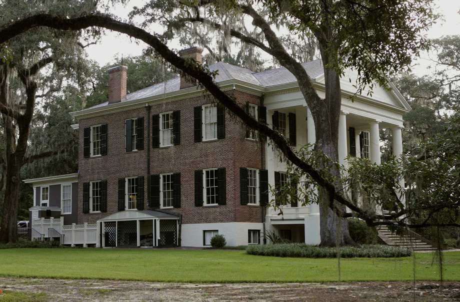The Grove, a witness to slavery, war and civil rights opens | Civil ...